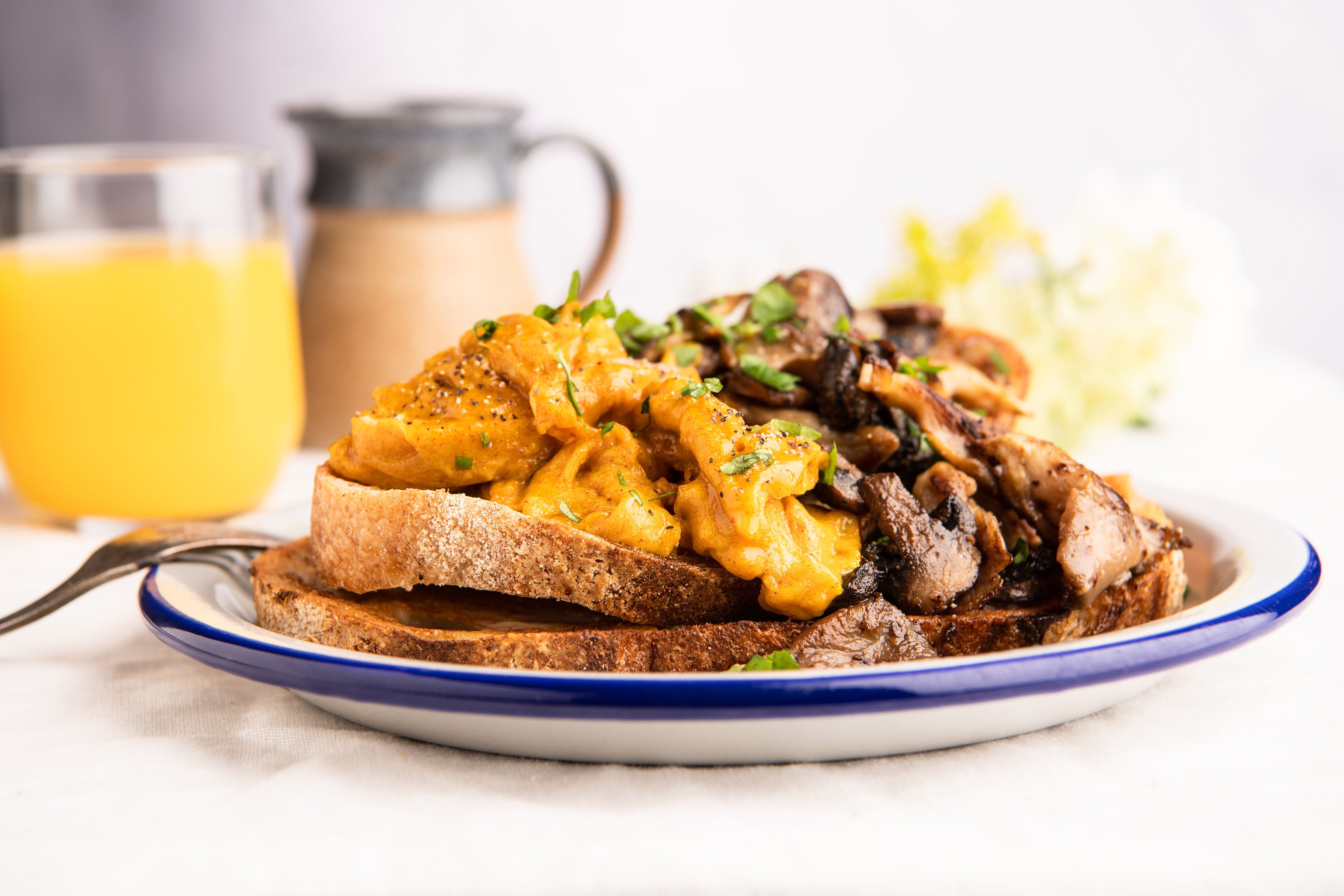 Turmeric scrambled eggs – Bart Ingredients