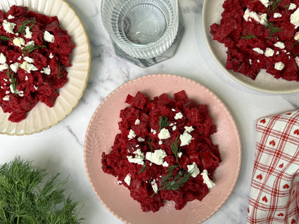 Pink Beetroot and feta Pasta – Bart Ingredients